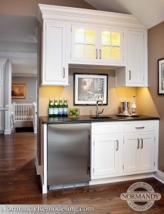 Incorporating A Beverage Center Into Your Kitchen : Normandy Remodeling