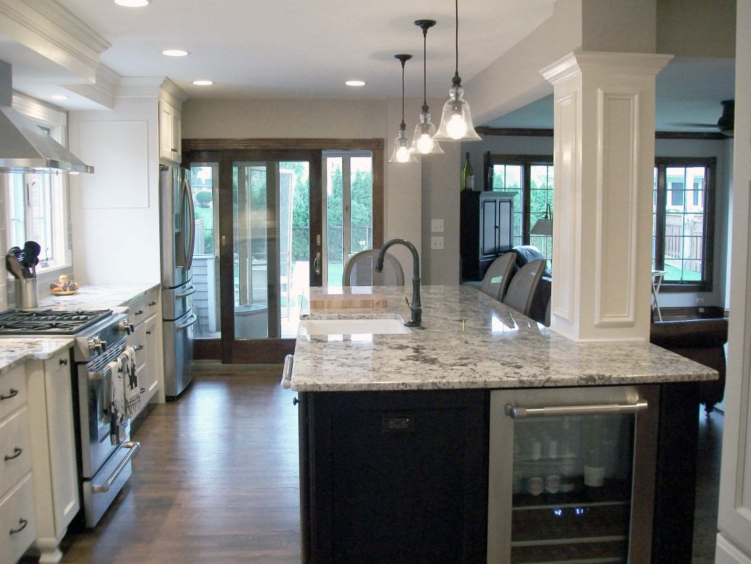 Kitchen with decorative column